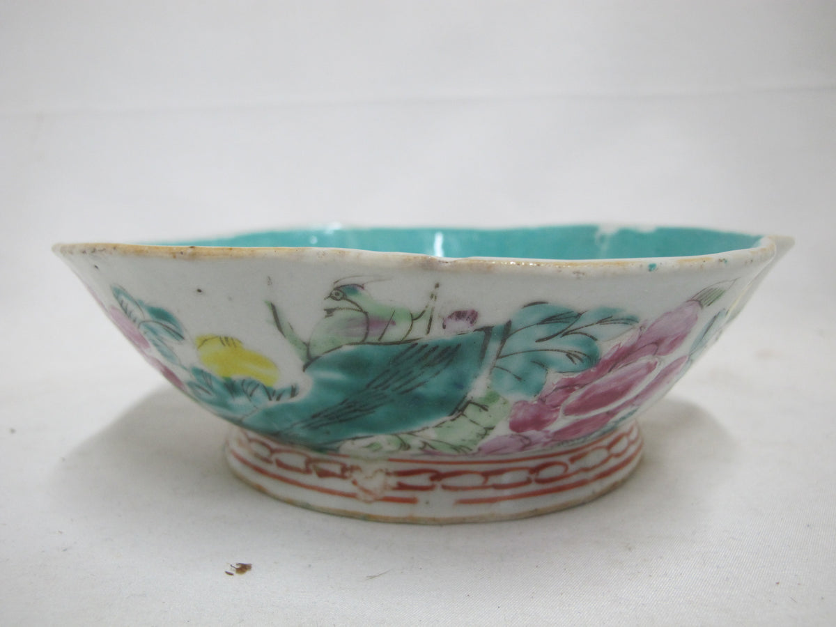 Chinese NYONYA Ware Famille Rose Porcelain Turquoise FLOWER Scallop Ri ...